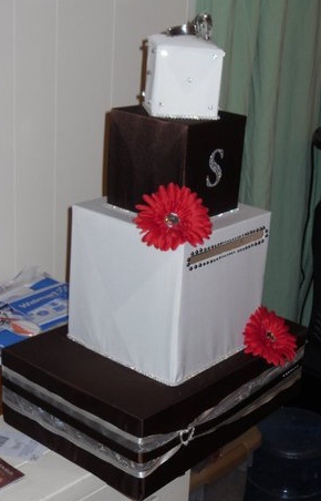 The Smith Shenanigans: Wedding Card Cake Box & Other wedding ideas!